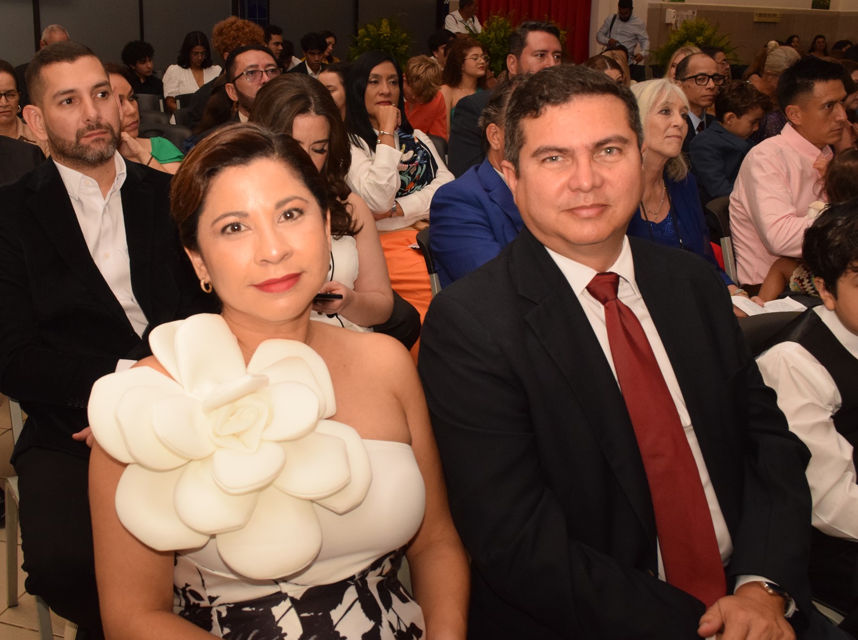 High School Graduation 2023 - 2024 | Universal School Pierre and Marie ...