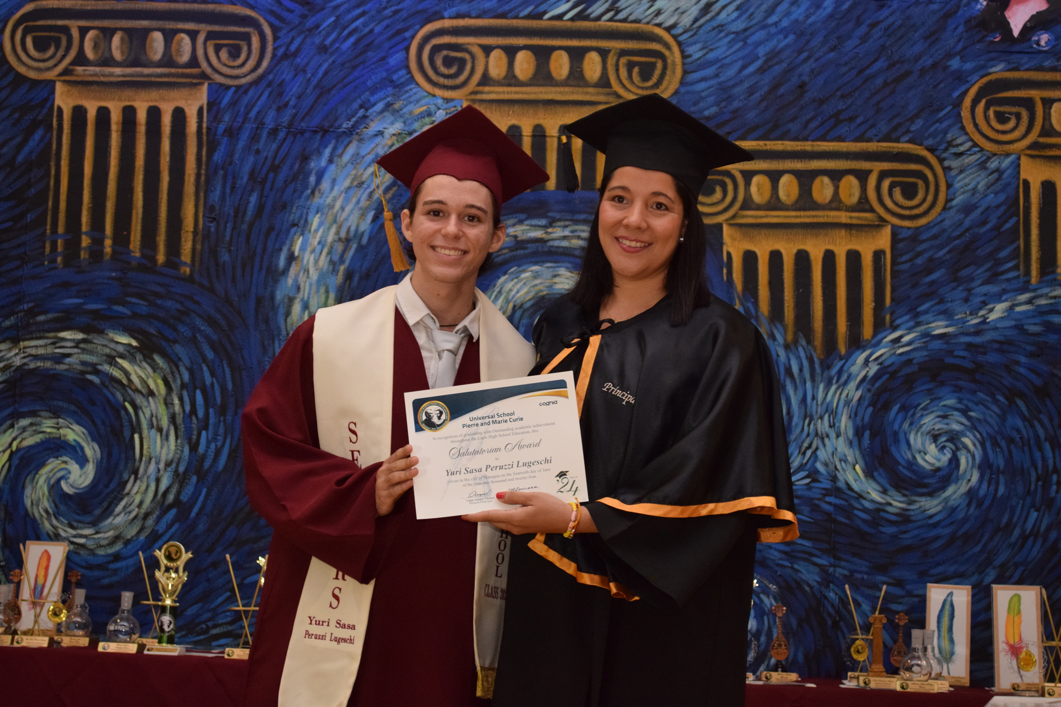 High School Graduation 2023 - 2024 | Universal School Pierre and Marie ...