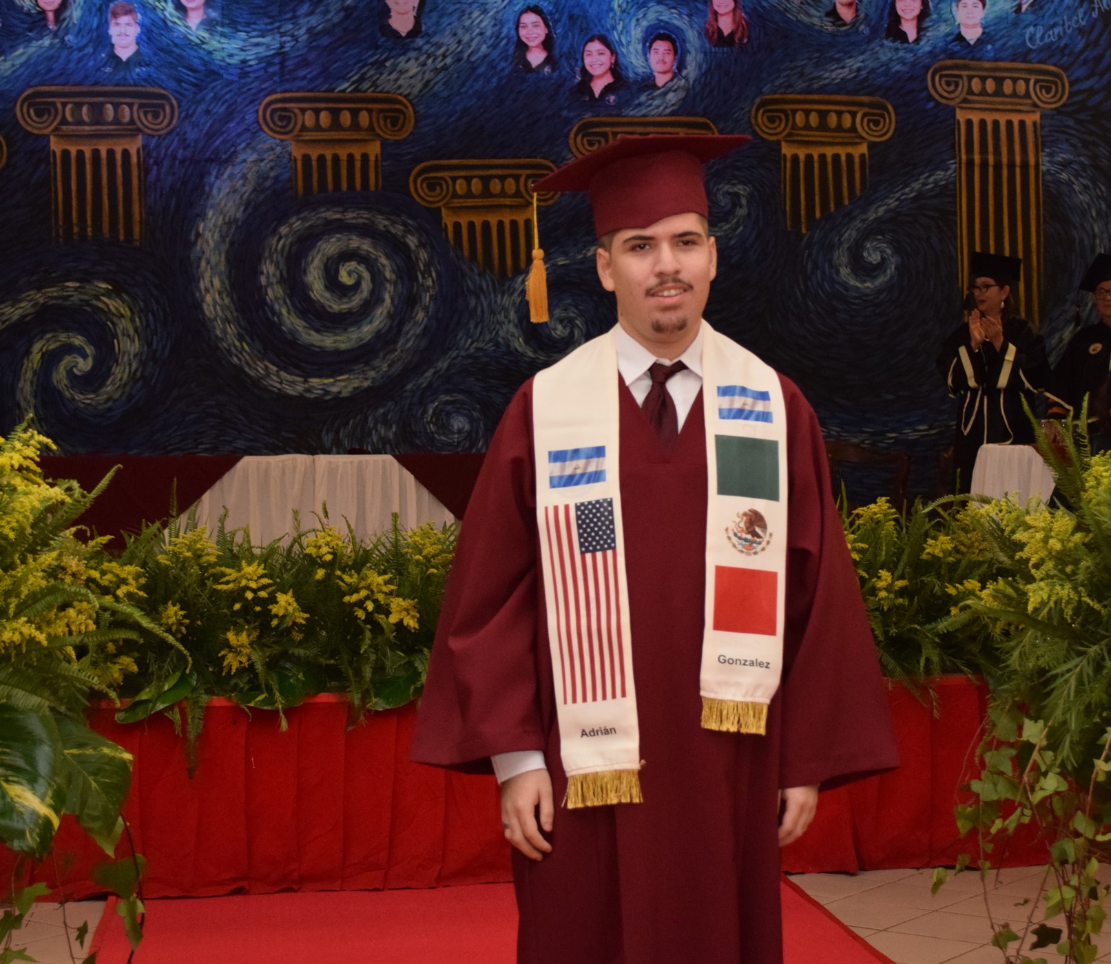 High School Graduation 2023 - 2024 | Universal School Pierre and Marie ...