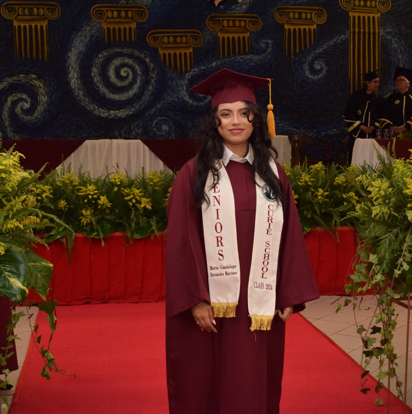 High School Graduation 2023 - 2024 | Universal School Pierre and Marie ...